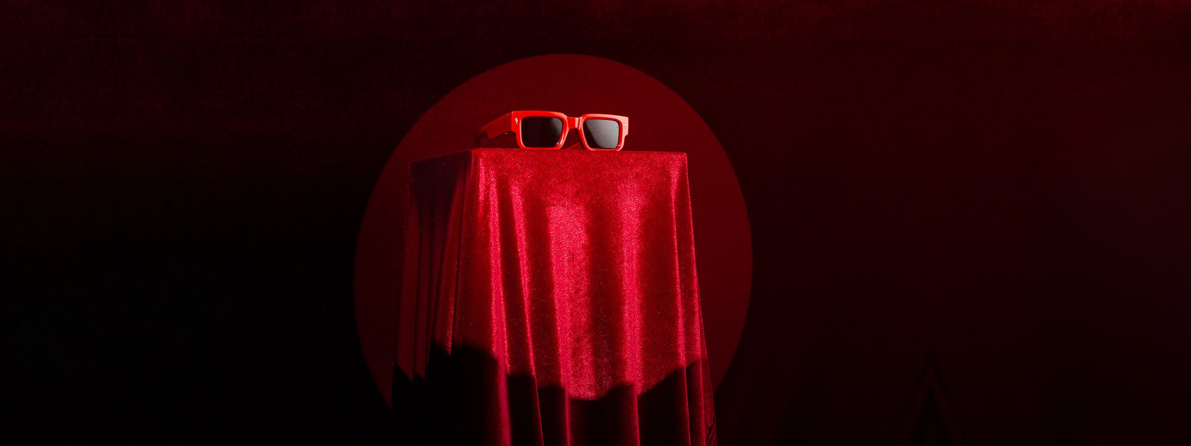 MAXFIELD LOS ANGELES | DESIGNER FASHION & ART